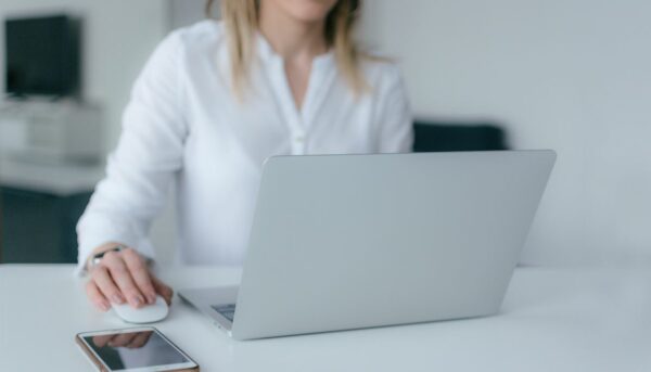 How to Use a Laptop: A Guide to Mastering the Basics - PC International